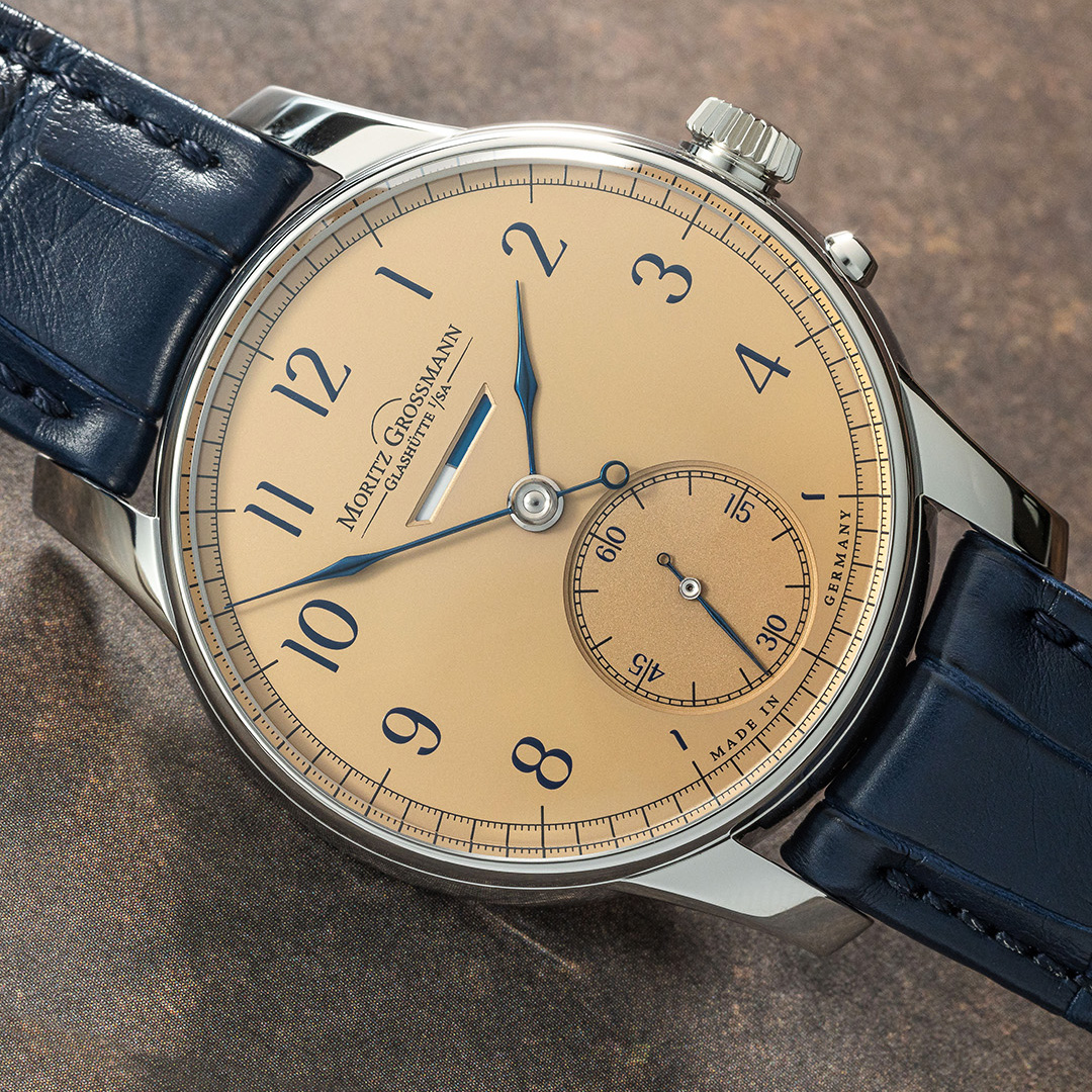 Two faces of one watch: modern color and traditional watchmaking art ...